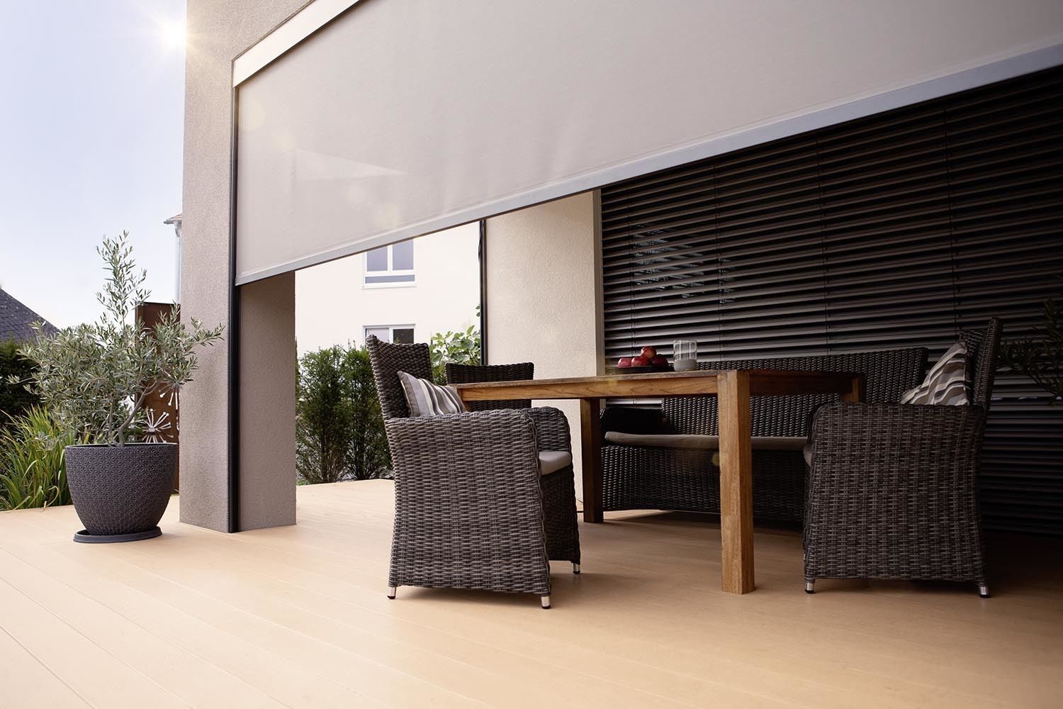 Vorbau-Markise mit easyZIP-Führung - Rolladen Kuhnert GmbH